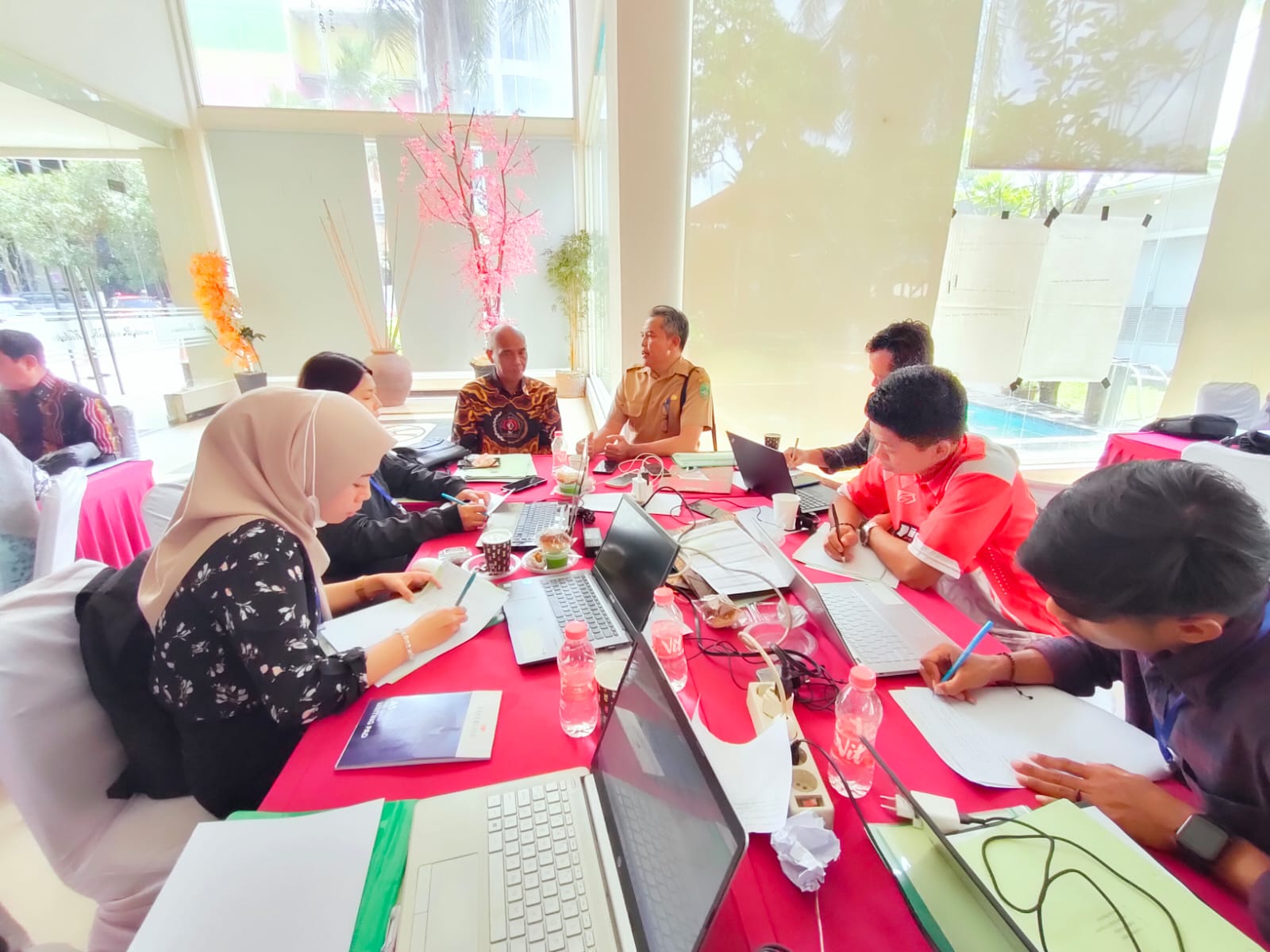 Omset UMKM Naik Dua Digit pada Gelaran Festival Kukar Kreatif Idaman ... Omset UMKM Naik Dua Digit pada Gelaran Festival Kukar Kreatif Idaman ...
